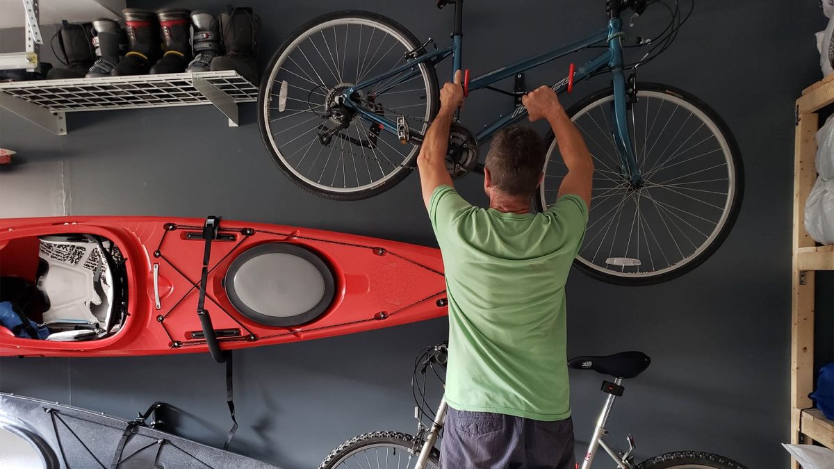 10 Squab Hacks for Storing Sports Equipment - Squab Storage